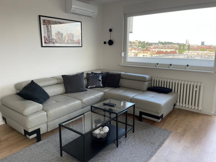 Brandnew Flat In City Center With Stunning View - Zagreb