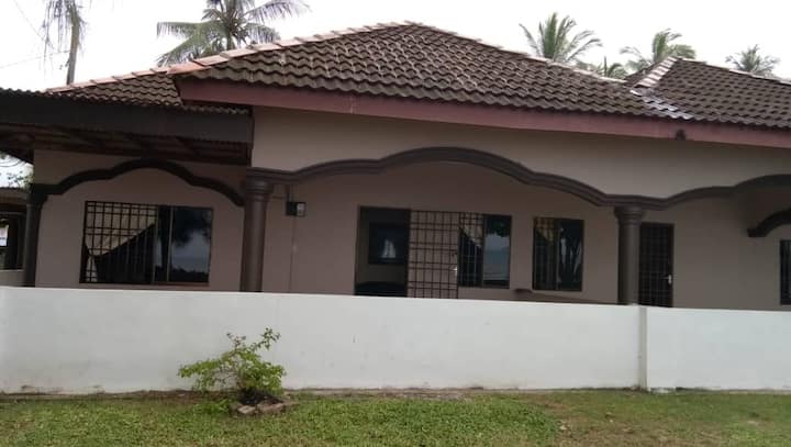 J.J. HOMESTAY @ KG. KUALA RUAT @ YAN, KEDAH - Chalets for Rent in Yan ...