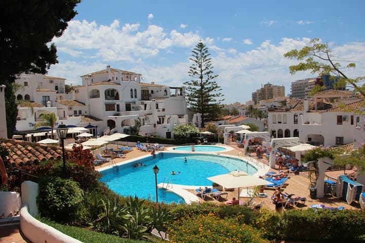 Pueblo Evita Aprt. In Exclusive Holiday Complex - Benalmádena