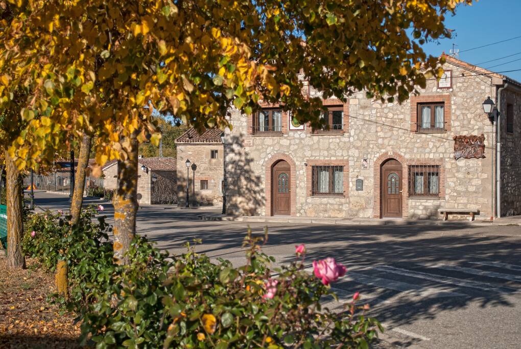 DOÑA SOL, VIVAR DEL CID (BURGOS) - Houses for Rent in Quintanilla Vivar ...