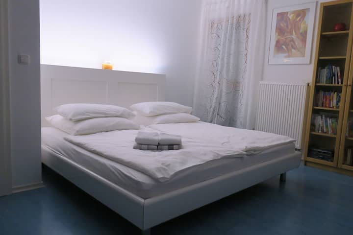 Charmantes Zimmer Mit King-size-bett - Bayern
