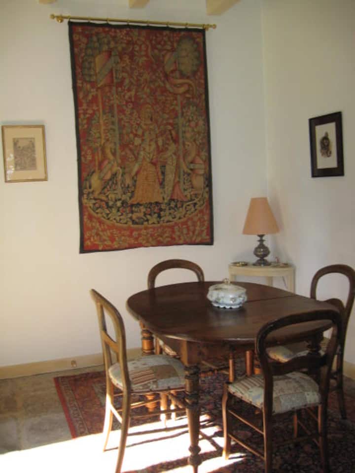 Chambres Et Table D'hôtes " Ferme De La Roche " - Ambazac