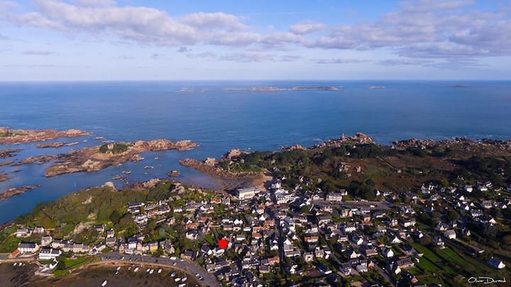La Bretagne Les Pieds Dans L'eau - Perros-Guirec