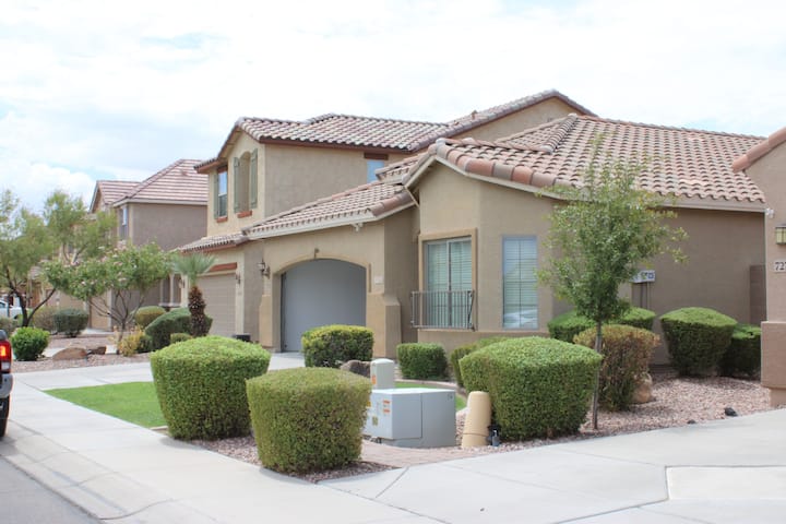 Cozy Home In Glendale Arizona. - Camelback Ranch