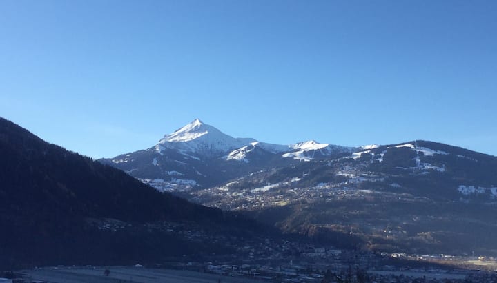 Spacious, Comfy Apartment , Mont Blanc Views...... - Passy