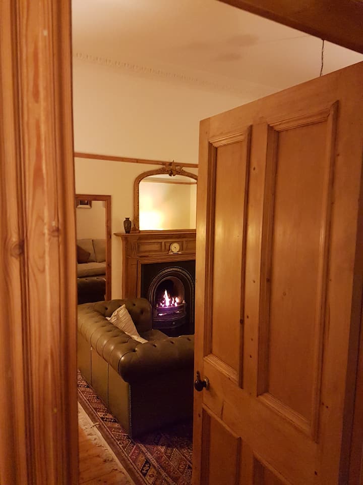 Spottiswoode Apartment - Edinburgh, UK