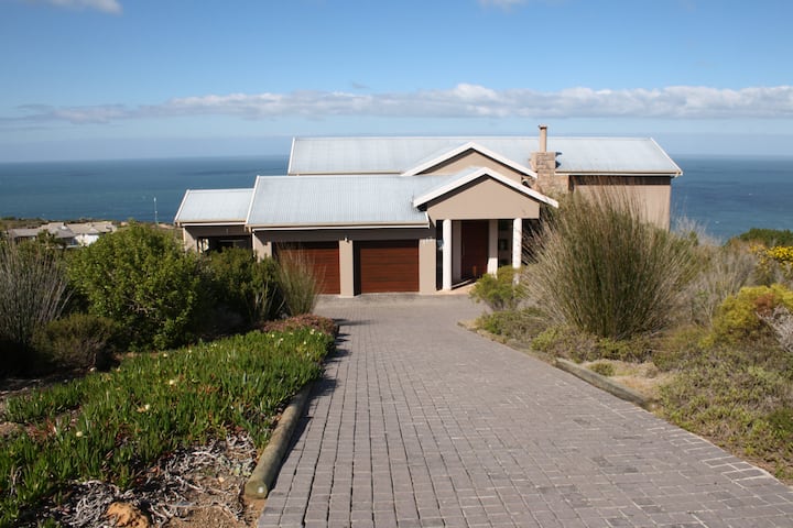 Luxury Self Catering Home With Stunning Sea Views - Mossel Bay