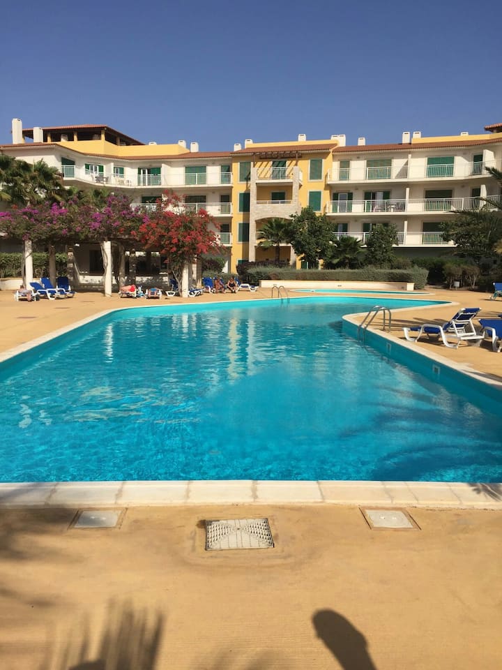 Stunning Studio Apartment Overlooking The Pool - Cap-Vert