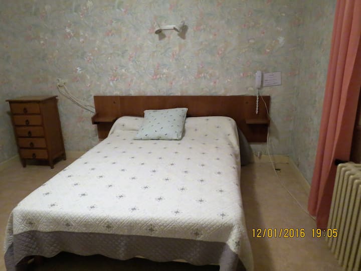 Studio  Vue Sur Rue - Bourbonne-les-Bains