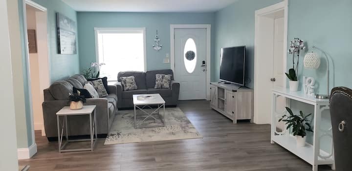 Home 7 Mile From Destin Beach Downtown Restaurants - Fort Walton Beach, FL