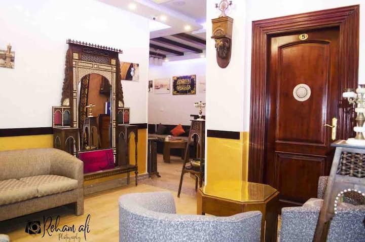 In Downtown Cairo - 6 Min From Tahrir Square! - Cairo