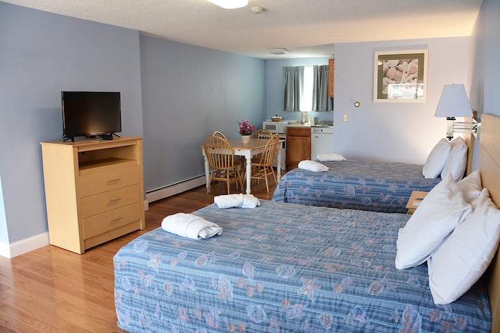 First Floor Kitchenette Just Steps From Beach #3 - Old Orchard Beach, ME