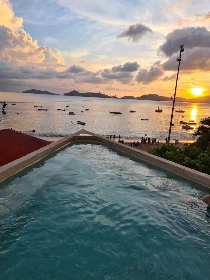 Hermoso Departamento Frente Al Mar En Acapulco - Acapulco