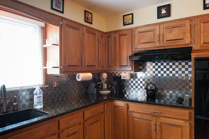 Beautiful Northside. Close To Everything! Hot Tub - Carmel, IN