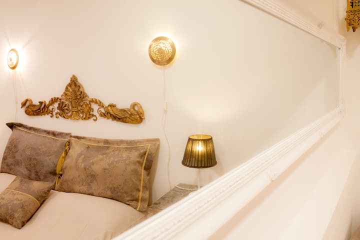 The Small "Traveller’s House" - Venice