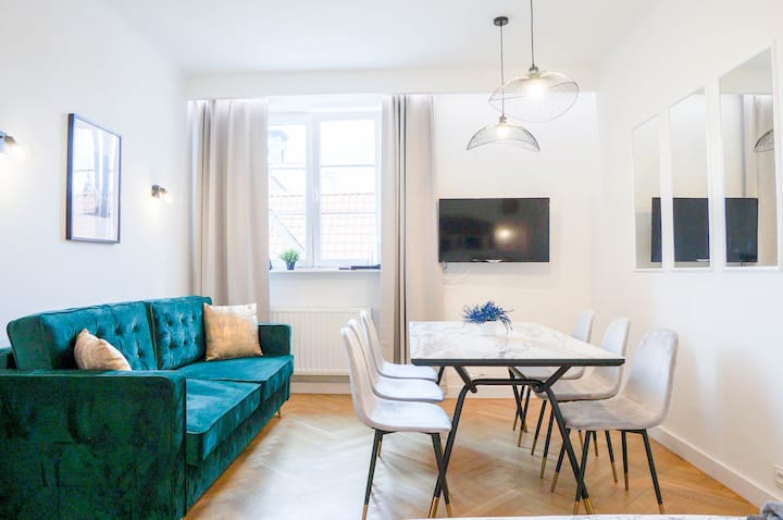 Velvet* Old Town 3-room Apartment For 7 Prs - Warsaw