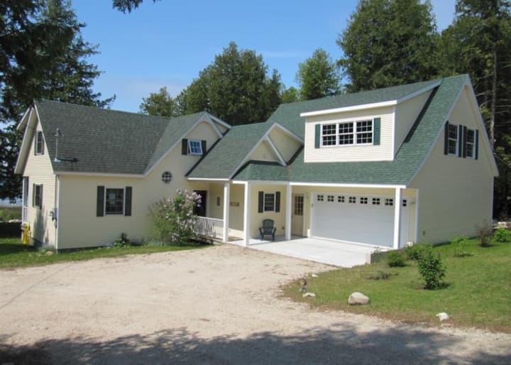 Sunset Lodge On Lake Michigan - Mackinaw City, MI