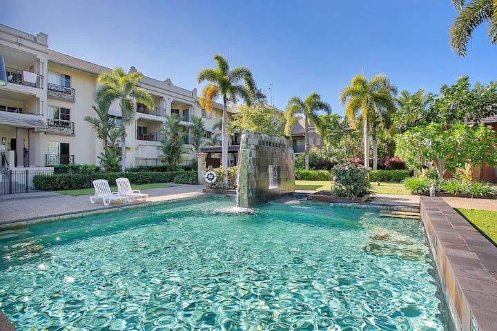 (Gr713) Resort Living - Self Check In - Sleeps 5 - Cairns