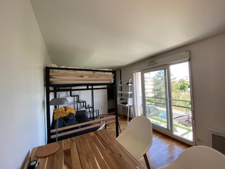 Beau Studio Spacieux Dans Résidence De Standing - Boulogne-Billancourt