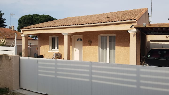 Villa Complète 600 Mètres De La Mer
Grau Agde - Bessan