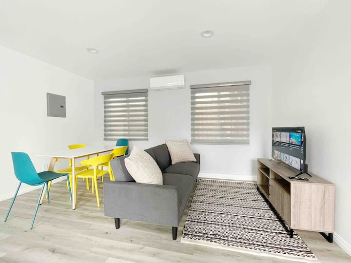 Newly Remodeled Stylish 2beds2bath Tiny House - Monrovia, CA