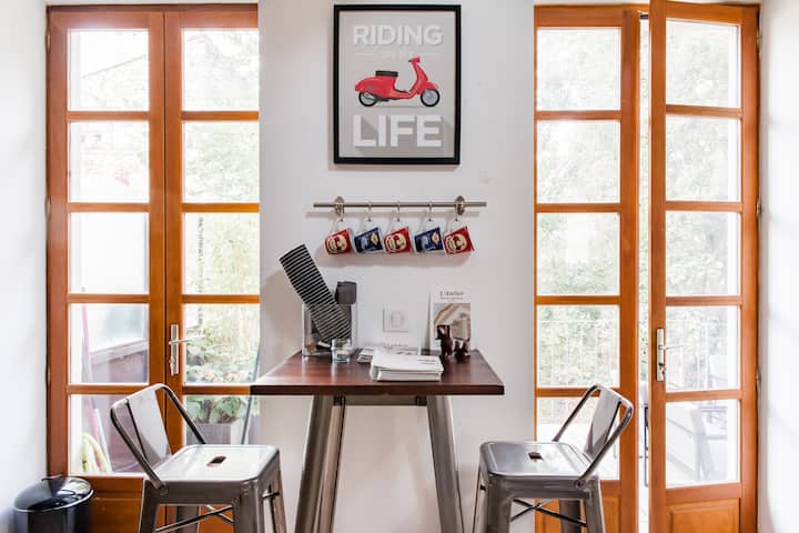 Baignez Dans La Lumière D'un Loft Nîmois Au Caractère Unique - Nîmes