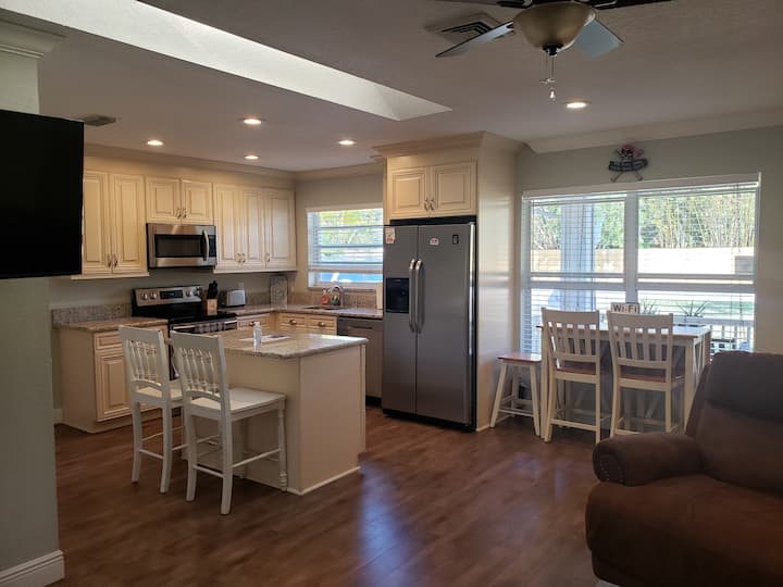 Keepers Quarters - Jupiter, FL