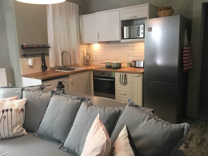 Cozy And Smart Apartment With Courtyard In Koukaki - Atenas