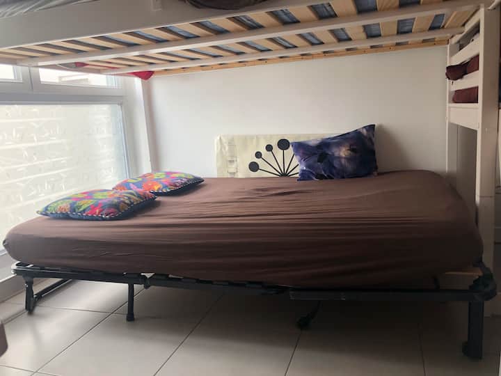 Studio  Neuf  + Balcon Sur Jardin  Marseille 6 - Marseille