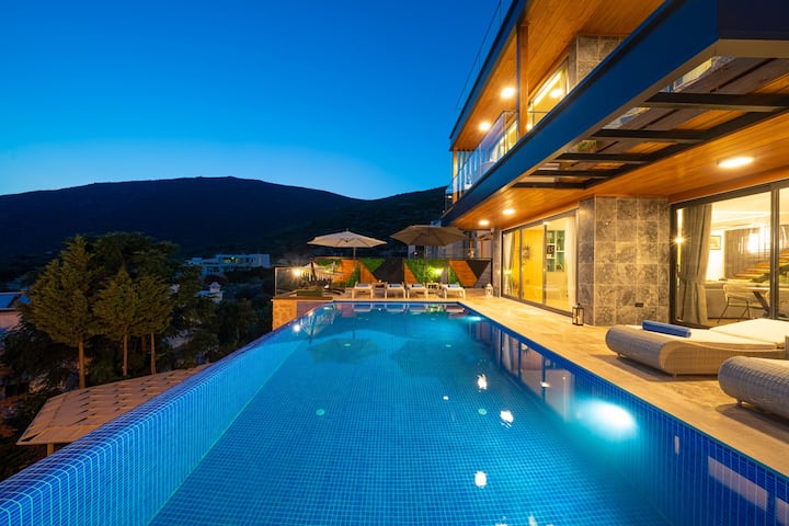 Kalkan Kalamar'da Lüks Kiralık Villa - Kalkan