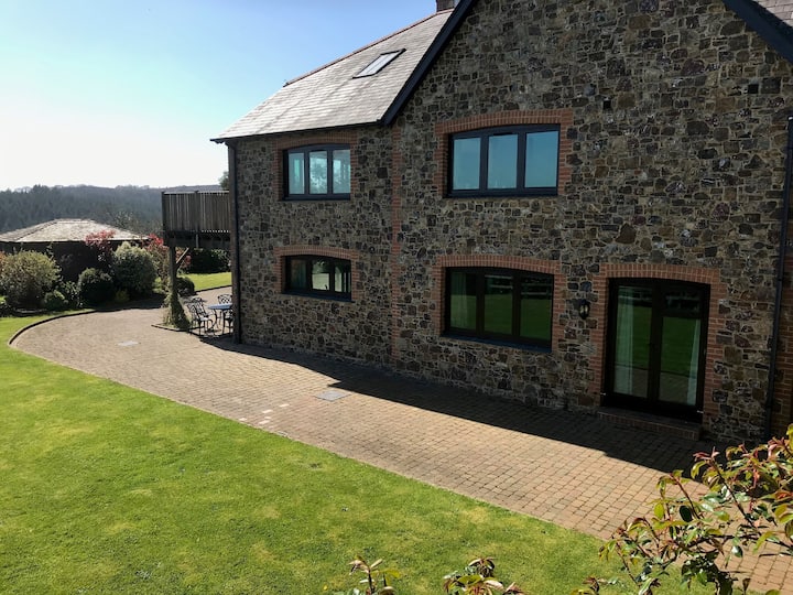 Garden Apartment In Dartmoor National Park - Bovey Tracey