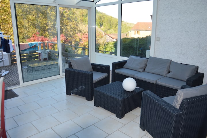 Chambre Indépendante Dans Le Beaujolais - Beaujolais
