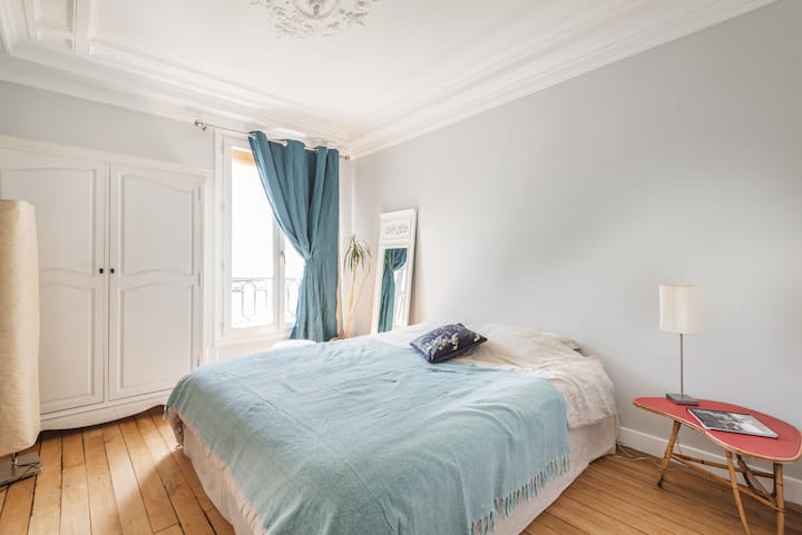 Montmartre 50sqm. La Vie En Rose. - Paris