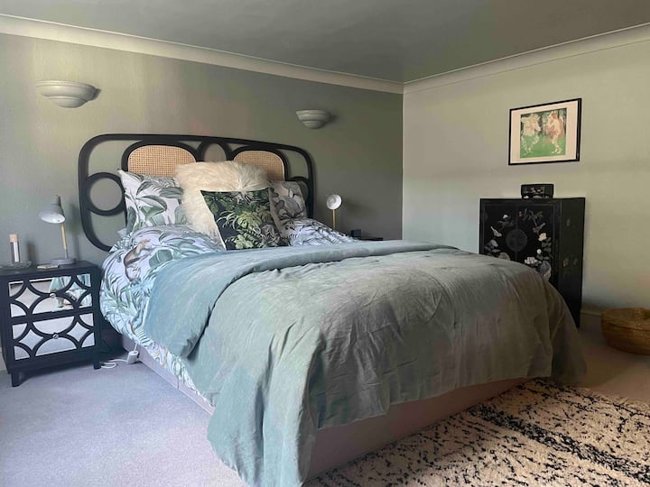 Regency Retreat: Private Parking & Courtyard - Steyning