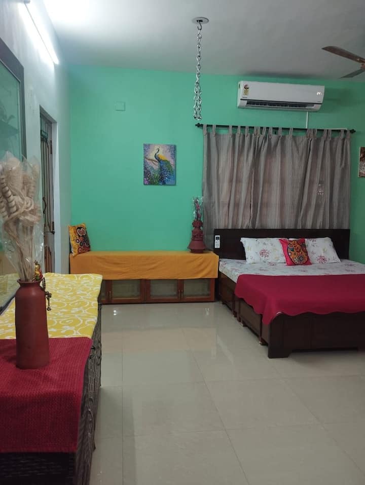 Shi's Isha Homestay In Coimbatore - Coimbatore