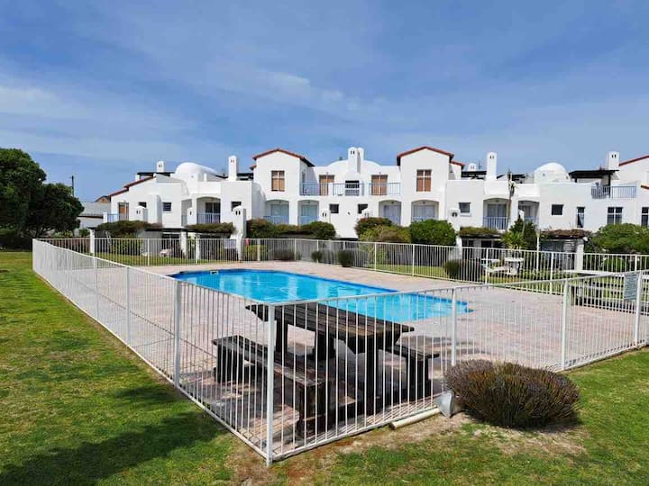 Holiday Flat W. Pool And Walking To The Beach. - Struisbaai