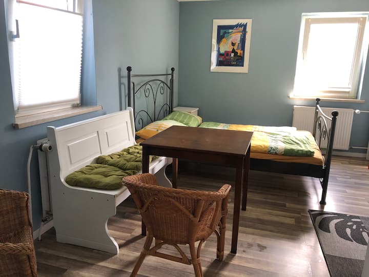 Eigene Kleine Wohnung In Sehr Ruhiger Lage - Leipzig