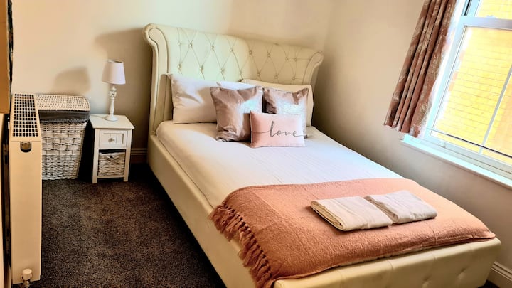 3# Modern Flat@highbride,1.5 Miles From Seaside - Burnham-on-Sea