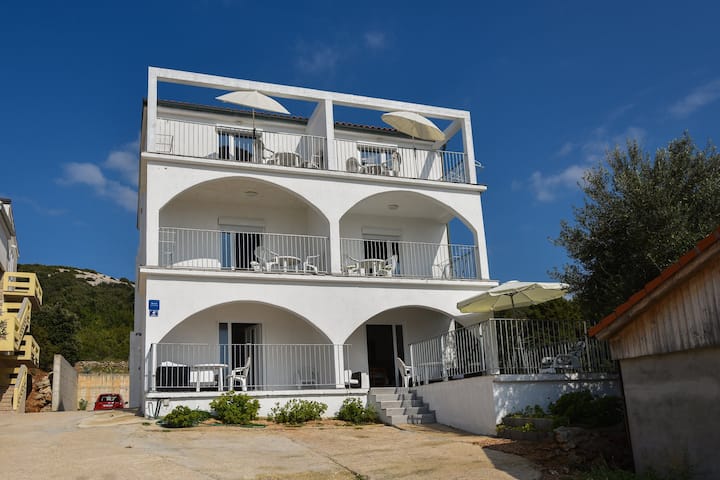 Val Apartman 3 Stara Novalja - Stara Novalja