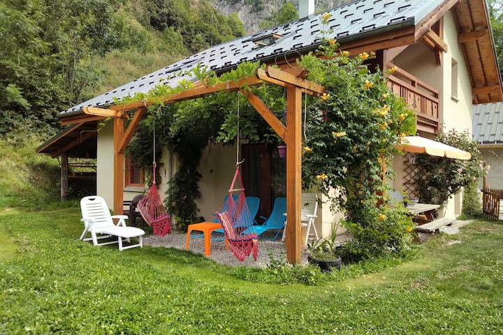 Chalet "Les Roses De Jean"- Confort, Vue Et Jardin - Les Deux Alpes