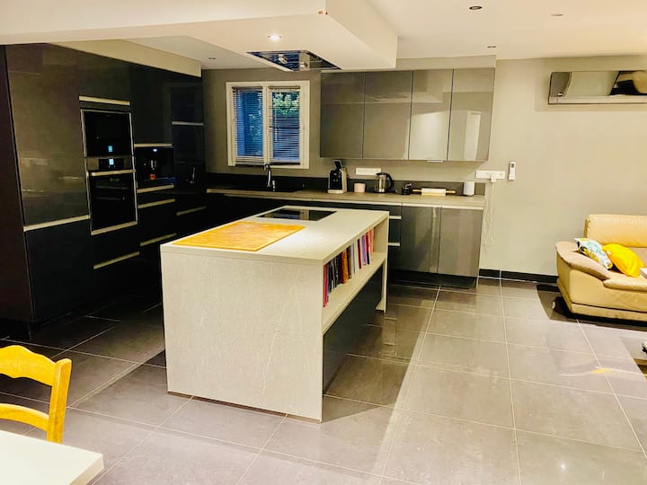 Magnifique Appartement Avec 2 Chambres Tout Inclus - Figari