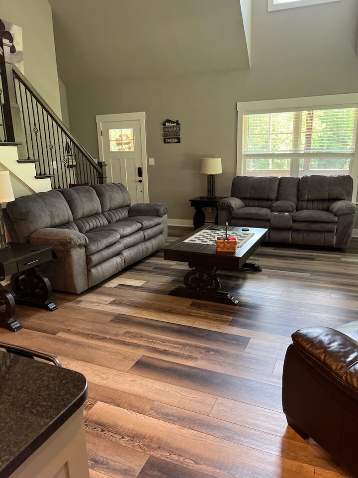 Mammoth Cave / Nolin Lake House Sleeps 12 - Nolin Lake State Park