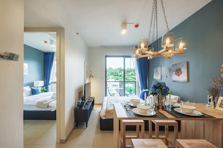 4person_pool_fitness_free Wi-fi_beach_balihai Pier - Pattaya