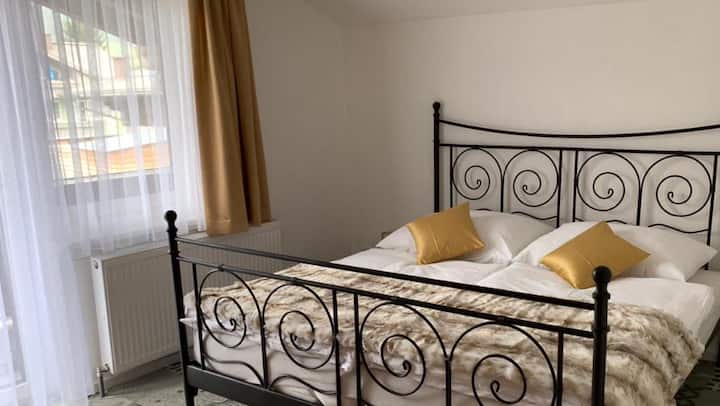 Attic - Centrally In Altenmarkt, 60km To Sbg - Altenmarkt im Pongau