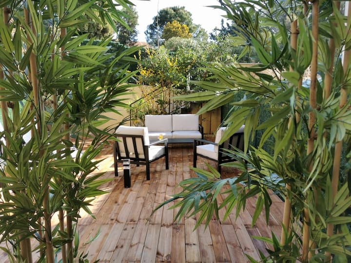 Classé 2 éToiles T3 Avec Terrasse , Proche Plage - Bormes-les-Mimosas
