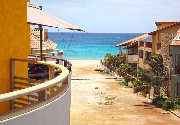 Stylish Apartment In Top Location Wi-fi Included - Cabo Verde