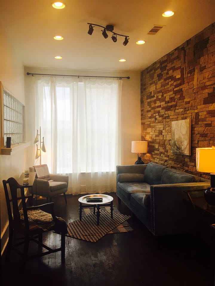 Cozy 1br Apt In Downtown Jackson - Jackson, MS