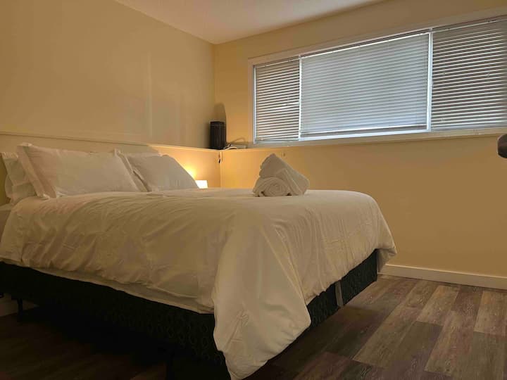 Large Backyard & Free Parking | Unit 2 - Lethbridge