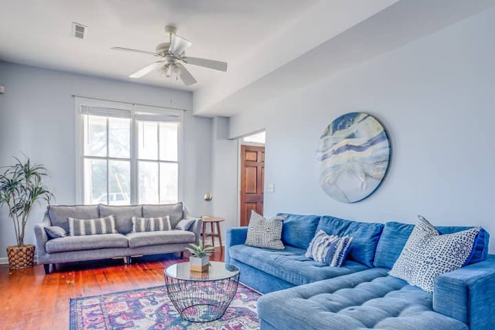 Harbor Mist House | Spacious 4br In Dt Charleston! - Charleston, SC