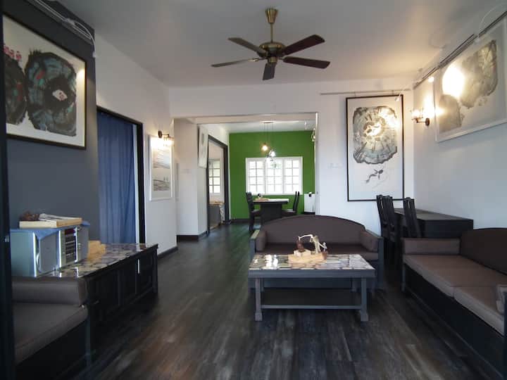 Cosy Artistic Apartment 艺飞画廊公寓 - Bukit Fraser